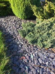 How To Lay Slate Chippings: Complete Step-By-Step, DIY Guide